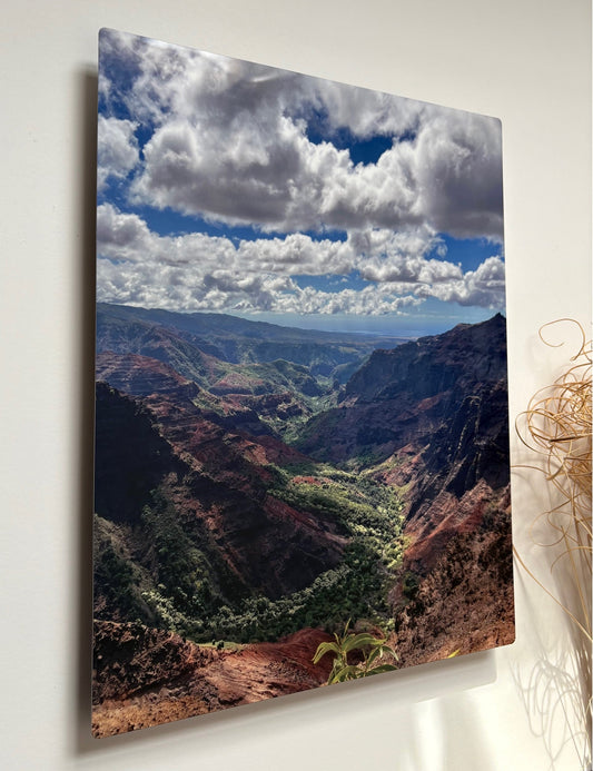 The Nielsen Backmount Hanging System Clean Design, Serious Support ...